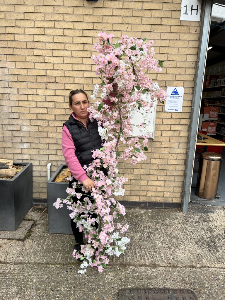 Vintage Pink Flower Garland - IVY CRUZ